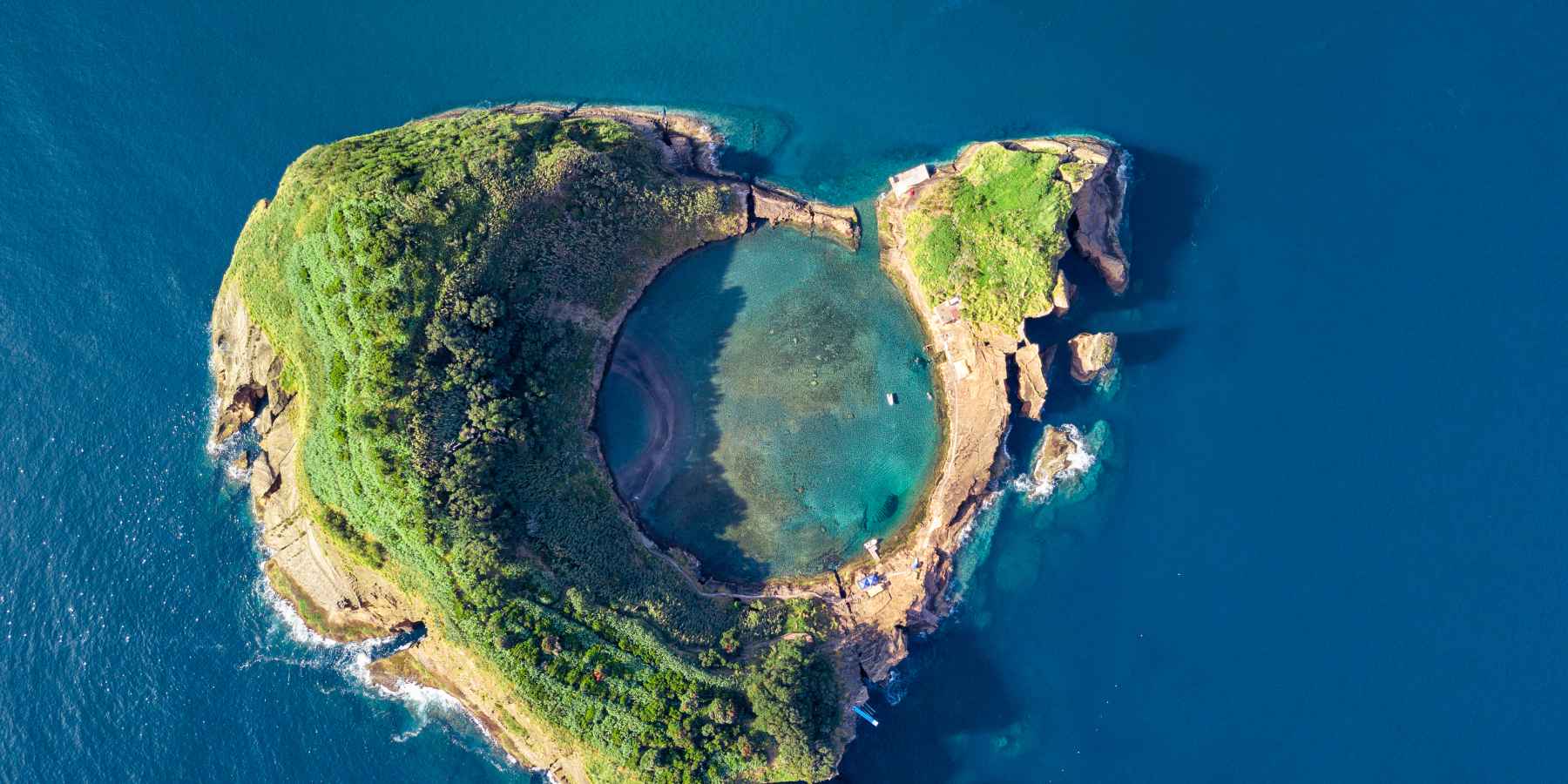 23 of the Best Islands for Adventure