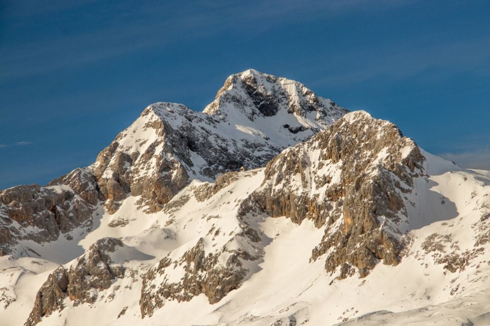 10 of the Best Mountains in the World to Climb for Beginners