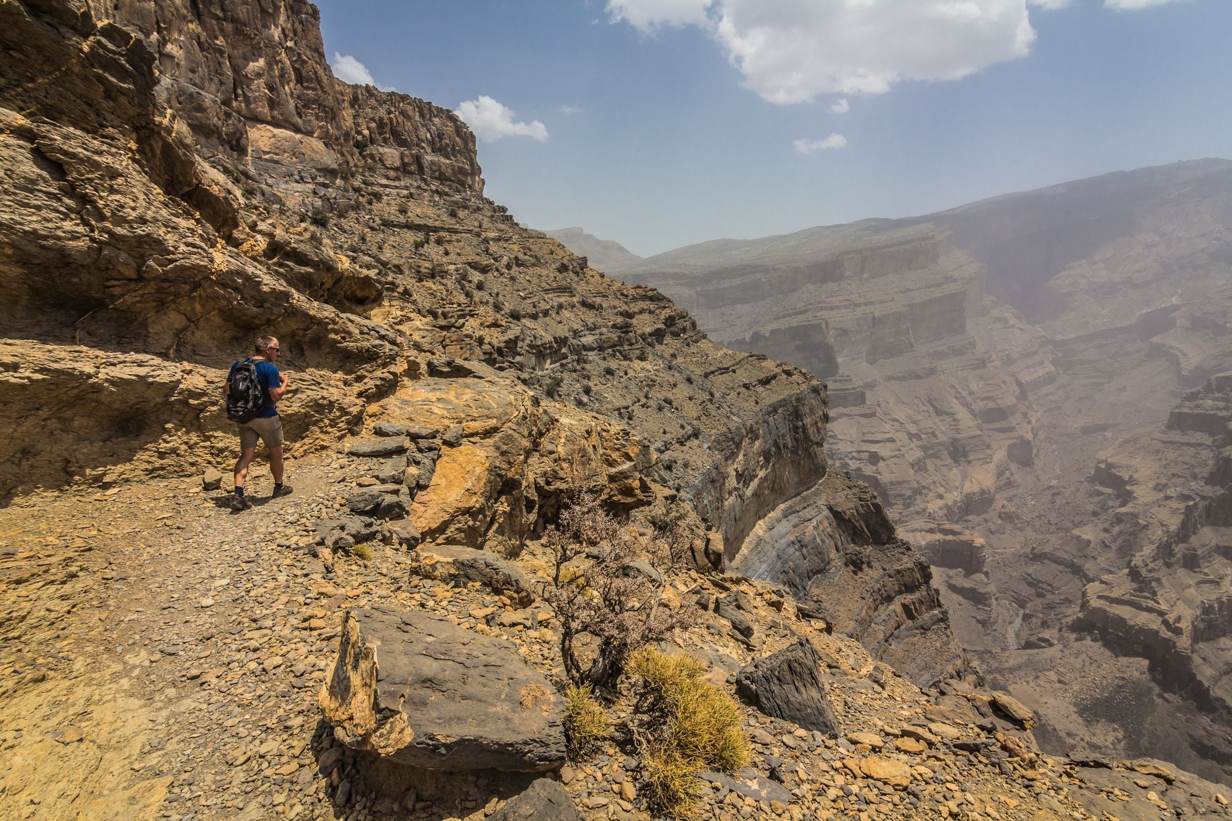 Hike Wadi Ghul and Jebel Shams in Oman’s Hajar Mountains