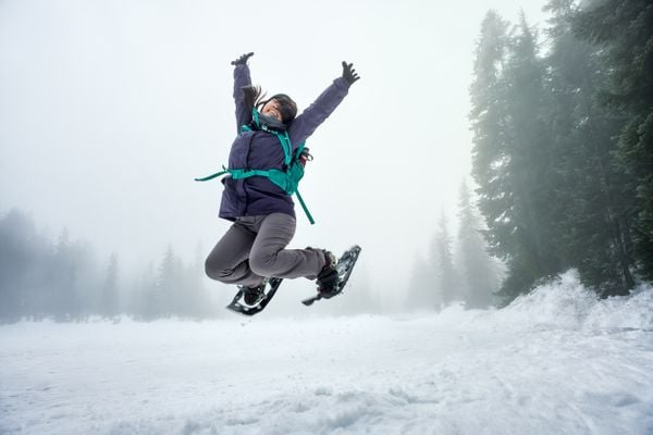 How to Snowshoe: A Beginners' Guide to the Basics