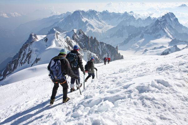 A Guide to Trekking at High Altitude