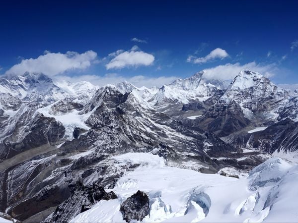 A Guide to Climbing Mera Peak in Nepal